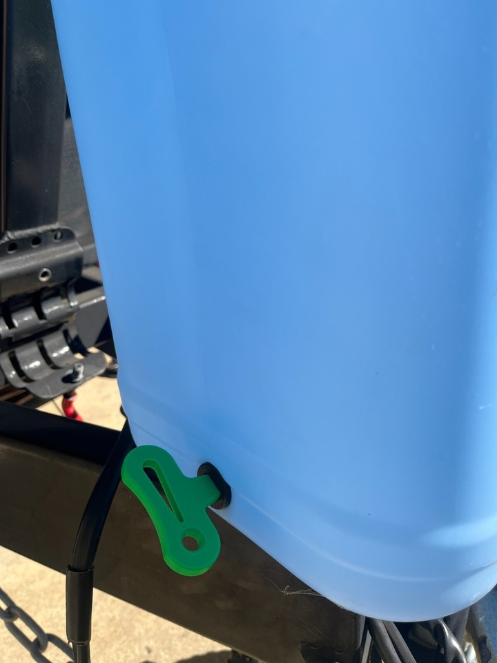 Bung Key – BUNG-M8 | Universal Screw Bung Remover Tool for Easy ...