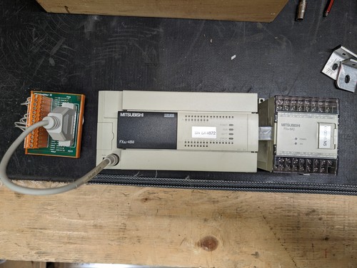 PLC Mitsubishi FX3U-48M Programmable Controller plus one module FX2N ...