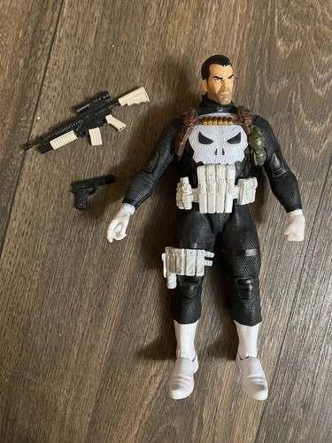 Marvel Legends Punisher Custom Mezco Exclusive Epic Heros Variant Two ...