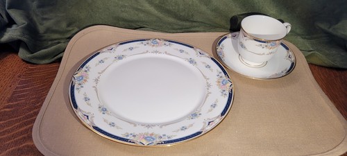 Lenox Abigail Debut Collection 3 Piece Place Setting Fine Bone China ...