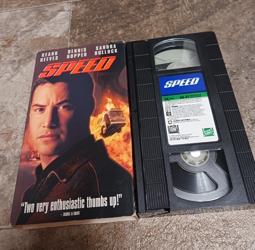 1994 Vintage Speed Movie VHS Tape Keanu Reeves Sandra Bullock EUC ...