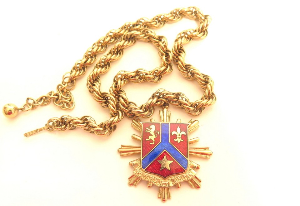 Vintage Country & Unity PRO PATRIA UNITAS Crest Gold Plated Thick ...