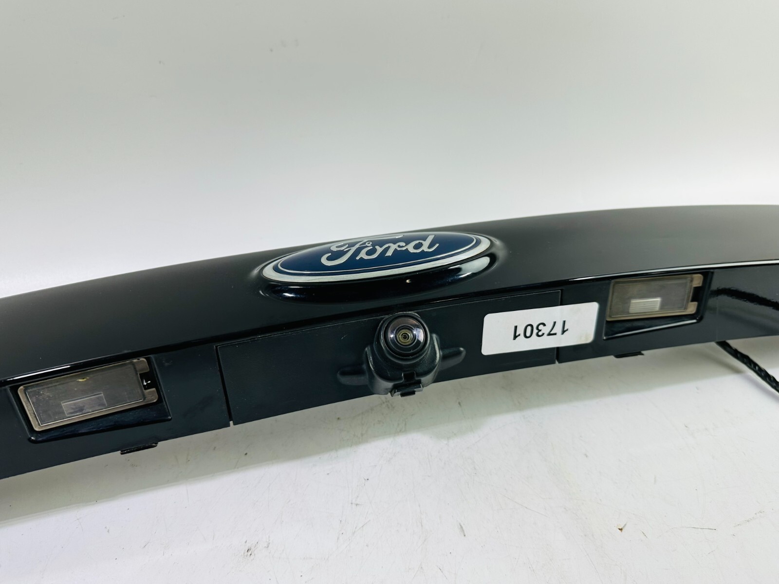 2017 2018 2019 FORD ESCAPE TAILGATE UPPER TRIM MOLDING WITH CAMERA OEM ...