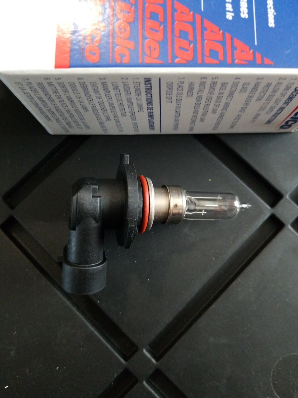 1999437 NEW GM OEM Bulb 01999437 | eBay