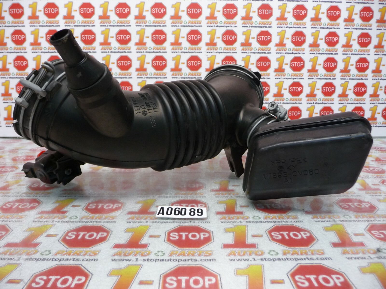 12 13 14 15 16 17 TOYOTA CAMRY 2.5L AIR CLEANER DUCT TUBE 17881-0V070 ...