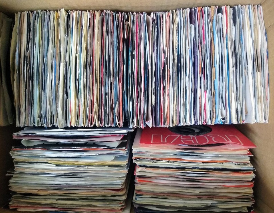 Large Batch of 500 60s 70s 80s Country 45s ~ Clean / Mostly with ...