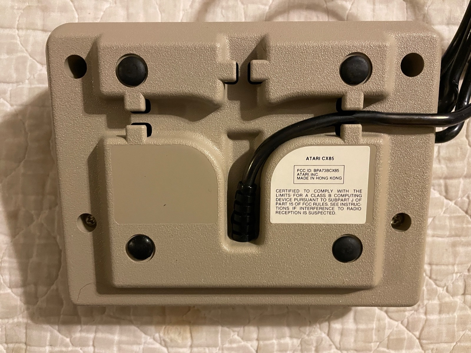 The Atari 800 Home Computer System CX85 Numerical Keypad w/ Manual ...