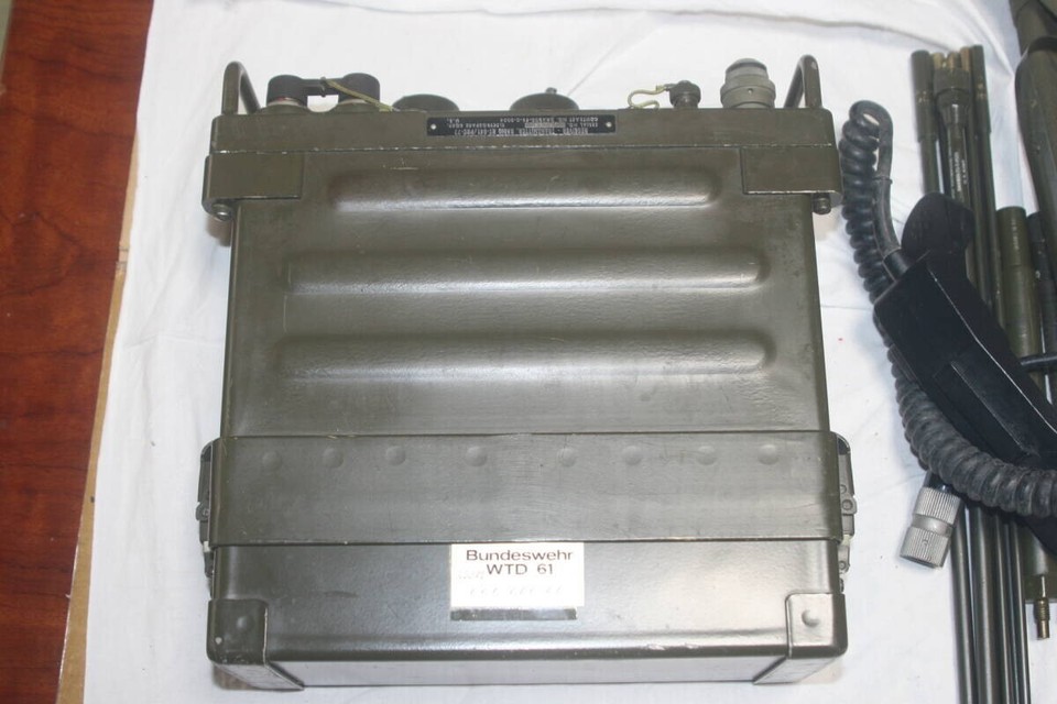 RT-841/ PRC-77 Military FM Transceiver Transmitter USA collection items ...