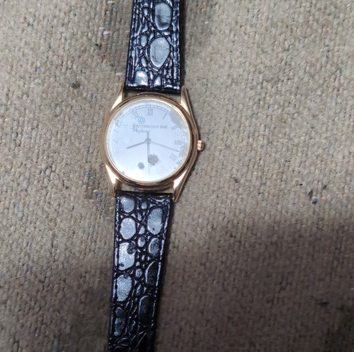 Southwestern Bell Quartz Wristwatch Black Leather Strap Gold Case Roman ...
