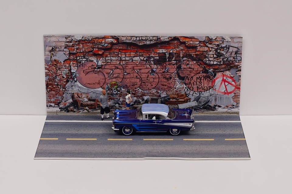 1/64 Scale Paper Pop Up Diorama Photo Prop display For Diecast Vehicles ...