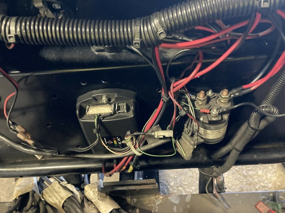 Cart Caddy Shorty Cart Puller, 36V, On-Board Charger 3000lbs, 3,000 LB ...