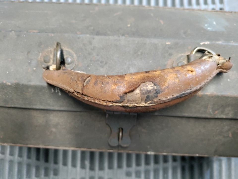 Vintage Craftsman Metal Toolbox 1940s Tombstone Hip Leather Handle | eBay