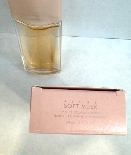 NEW Vintage Avon Peony Soft Musk Women's Eau De Cologne Spray 2002 1.7 ...