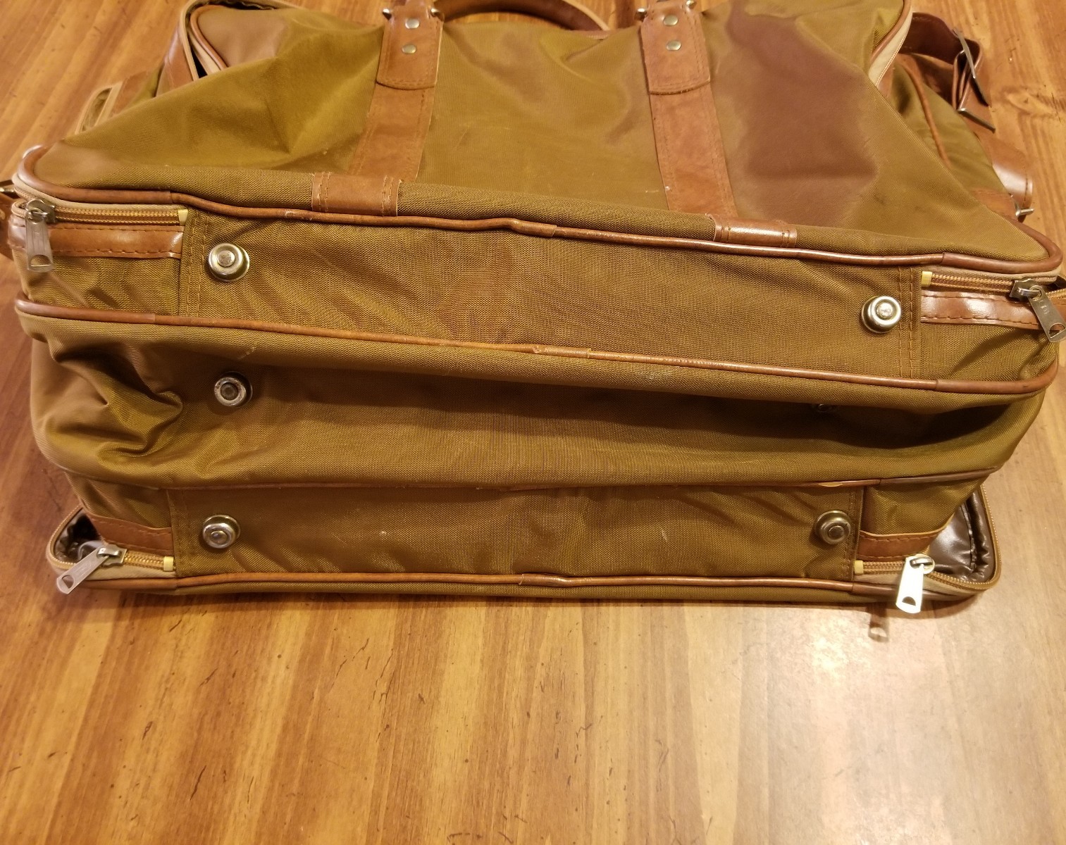 VTG Monarch Luggage Duffle Bag Overnight Carry On brown & tan w ...