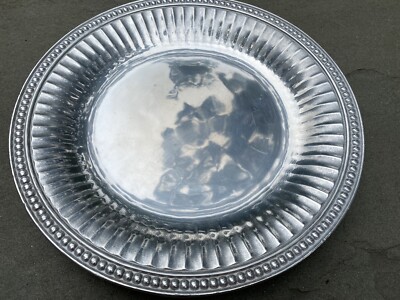 The Wilton Co. Round Decorative Serving 13.5” Platter Metalware Pewter ...