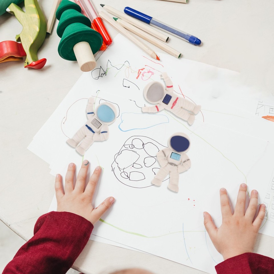 24 Pcs Bulk Erasers for Classroom Cute Outer Space Themed Astronaut ...