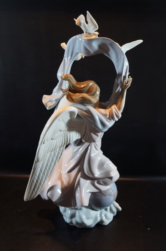 Lladro Vision of Peace Figurine #1803 Original Box | eBay