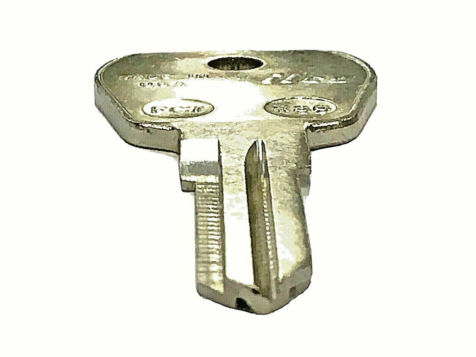1 DAF X86 FC7 Automotive Key Blank Various Models | eBay