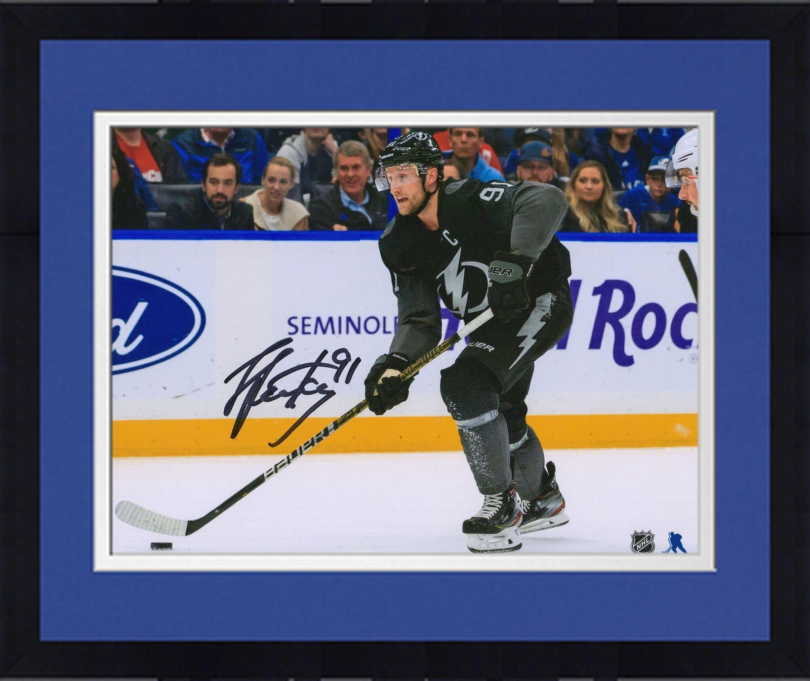 Frmd Steven Stamkos Tampa Bay Lightning Signed 8 x 10 Black Jersey ...