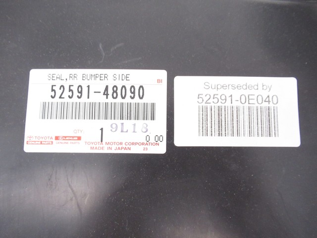 TOYOTA OEM 11-13 Highlander Rear Bumper-side Seal Right 525910E040 for ...