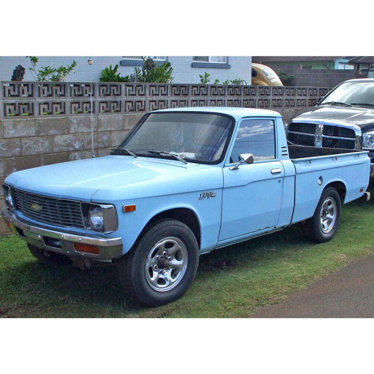 FRONT WINDSCREEN WINDSHIELD RUBBER SEAL CHEVROLET LUV KB25 ISUZU KB ...