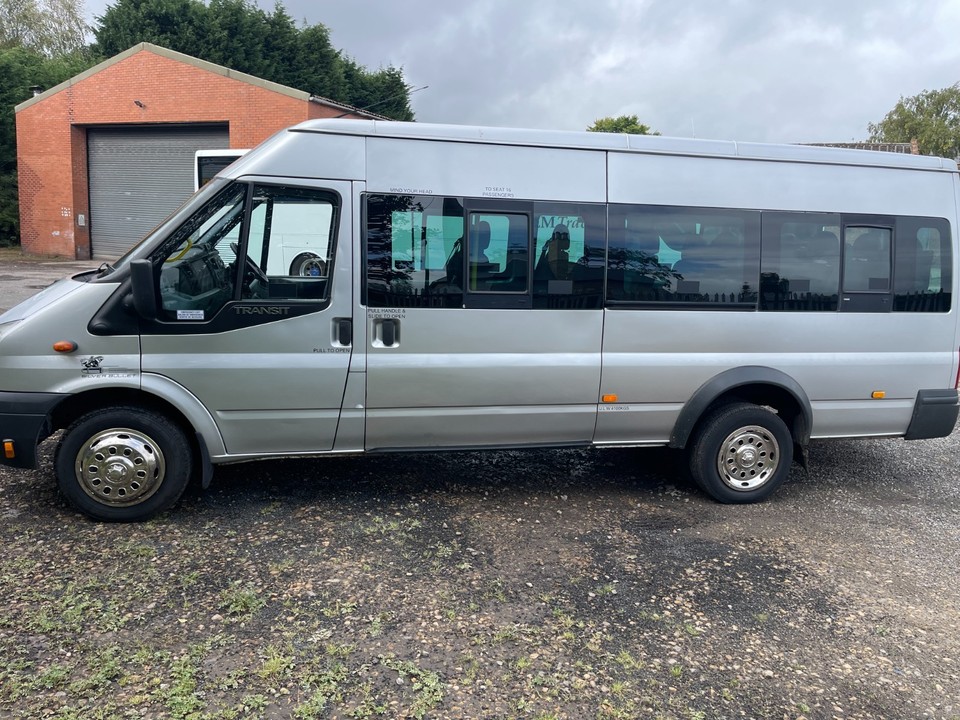 2012 Ford Transit 2.2 135ps T430 RWD 16 17 seat Minibus Silver Manual ...
