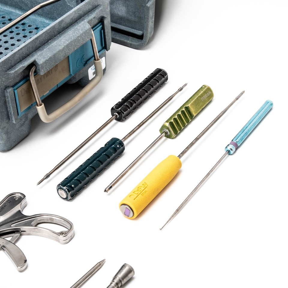 Arthrex Stryker Titanium Ankle Fracture System Set AR-10010 213818 275 ...