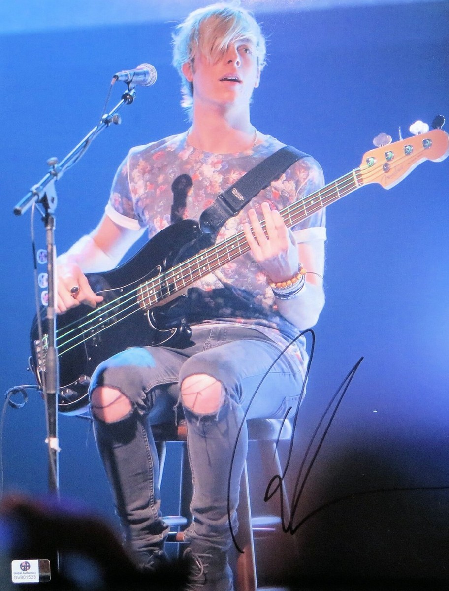 Riker Lynch Bass