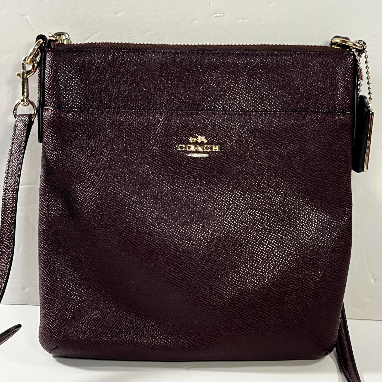 Coach North South Swingpack Crossbody Bag Burgandy Go… - Gem