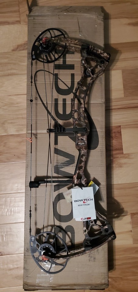 Bowtech CP30 Mossy Oak Country DNA 25-30.5 DL 70# RH | eBay