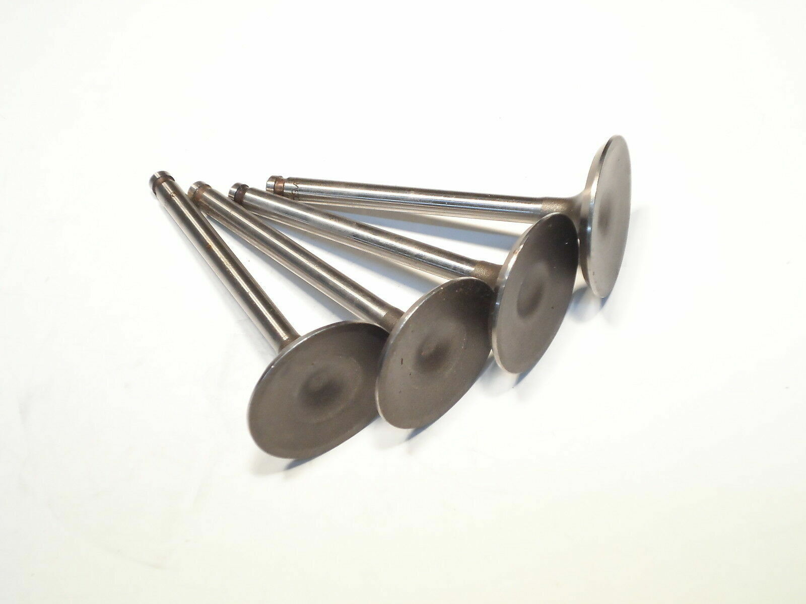 Intake Valve Set Fits Mitsubishi Montero Mighty Max & Plymouth Conquest ...