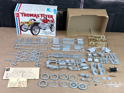 OPEN BOX AMT 1:25 Hobby Model Kit THOMAS FLYER AMERICAN RACING CLASSIC ...