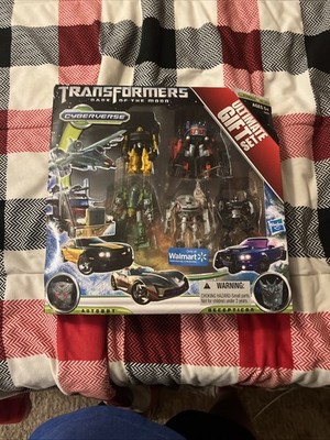 Transformers Dark of the Moon: Walmart Exclusive Ultimate Gift Set ...
