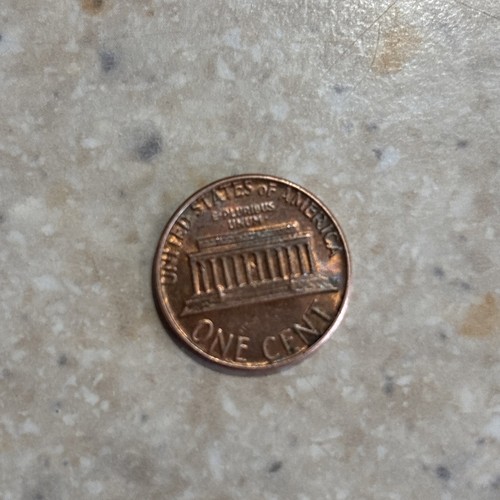 1982 D LG DATE penny 3.1 grams. Denver mint mark. RARE. GRT cond ...