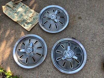 OEM GM CORVETTE C2 EARLY 1964 FROSTED ORIGINAL USED HUBS CAPS SET OF 3 ...