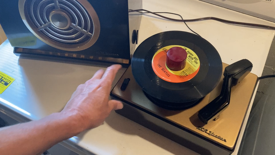 Refurbished WORKING Vintage RCA Victor 45 RPM Record Player Model 45-J ...