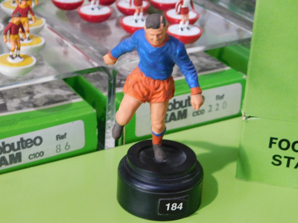 VINTAGE-1970s-SUBBUTEO CLASSIC ORIGINAL SUBBUTEO STATUETTE SHREWSBURY ...