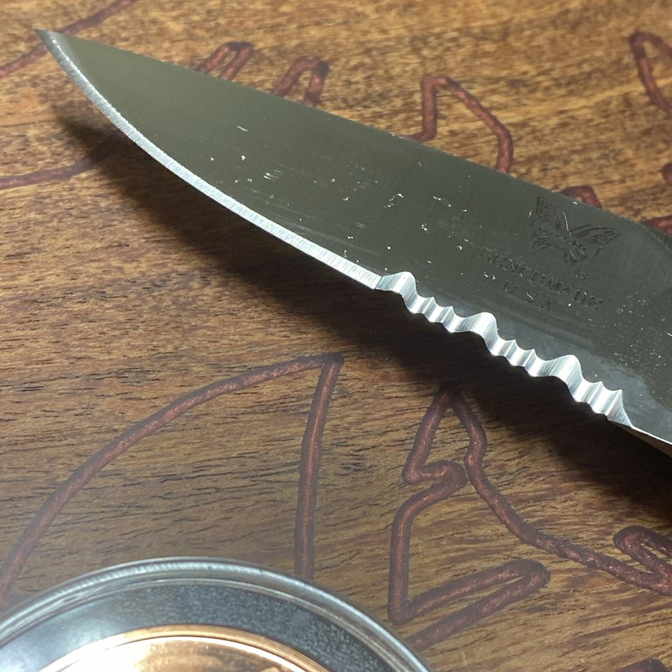 DISCONTINUED Bali-Song/Benchmade 625 Leopard Crawford Design Folding ...