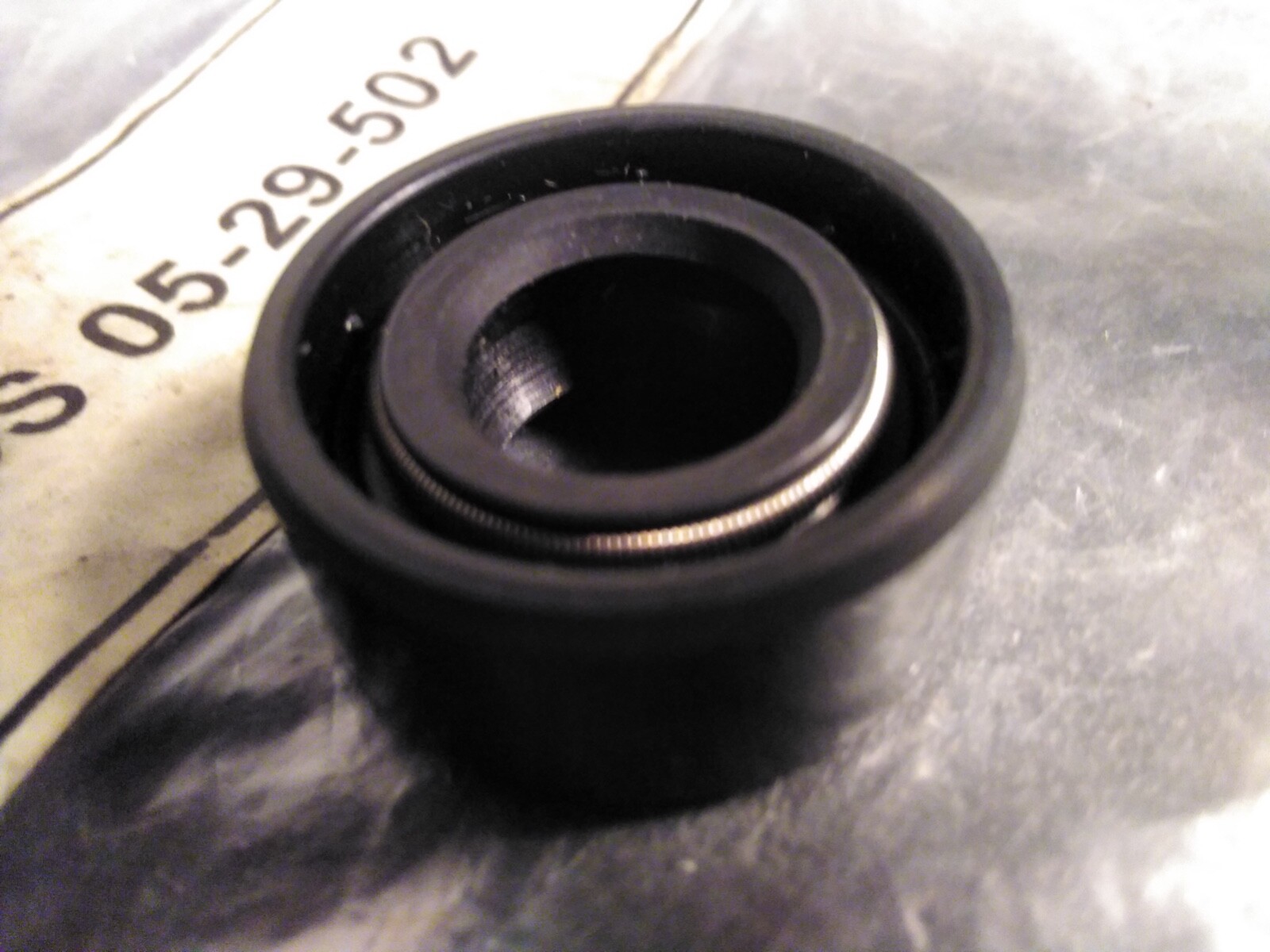 Johnson Pump 0.2233.001 Lip Seal 16x28x7 Mm DPSM for sale online | eBay