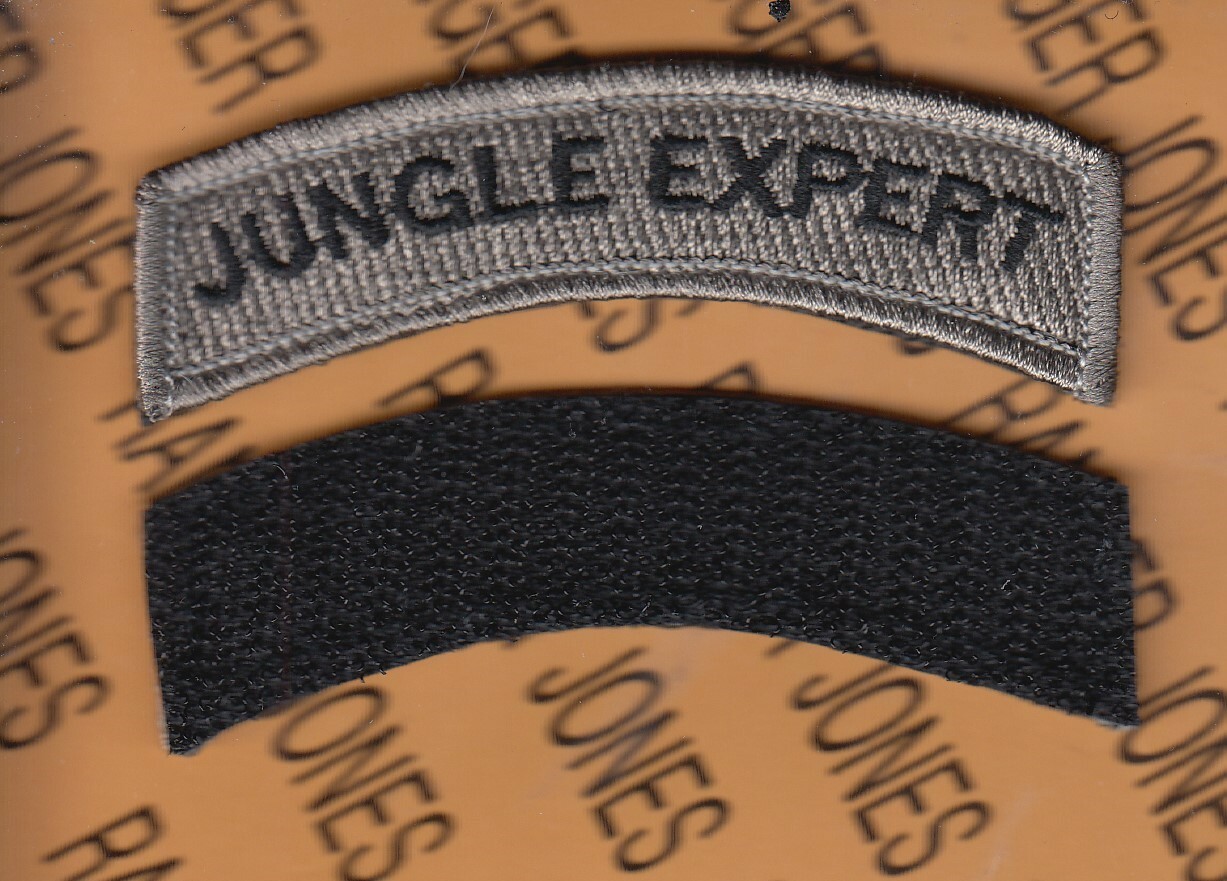 Jungle Expert New Issued Qualification tab ACU w/ Hook award patch | eBay