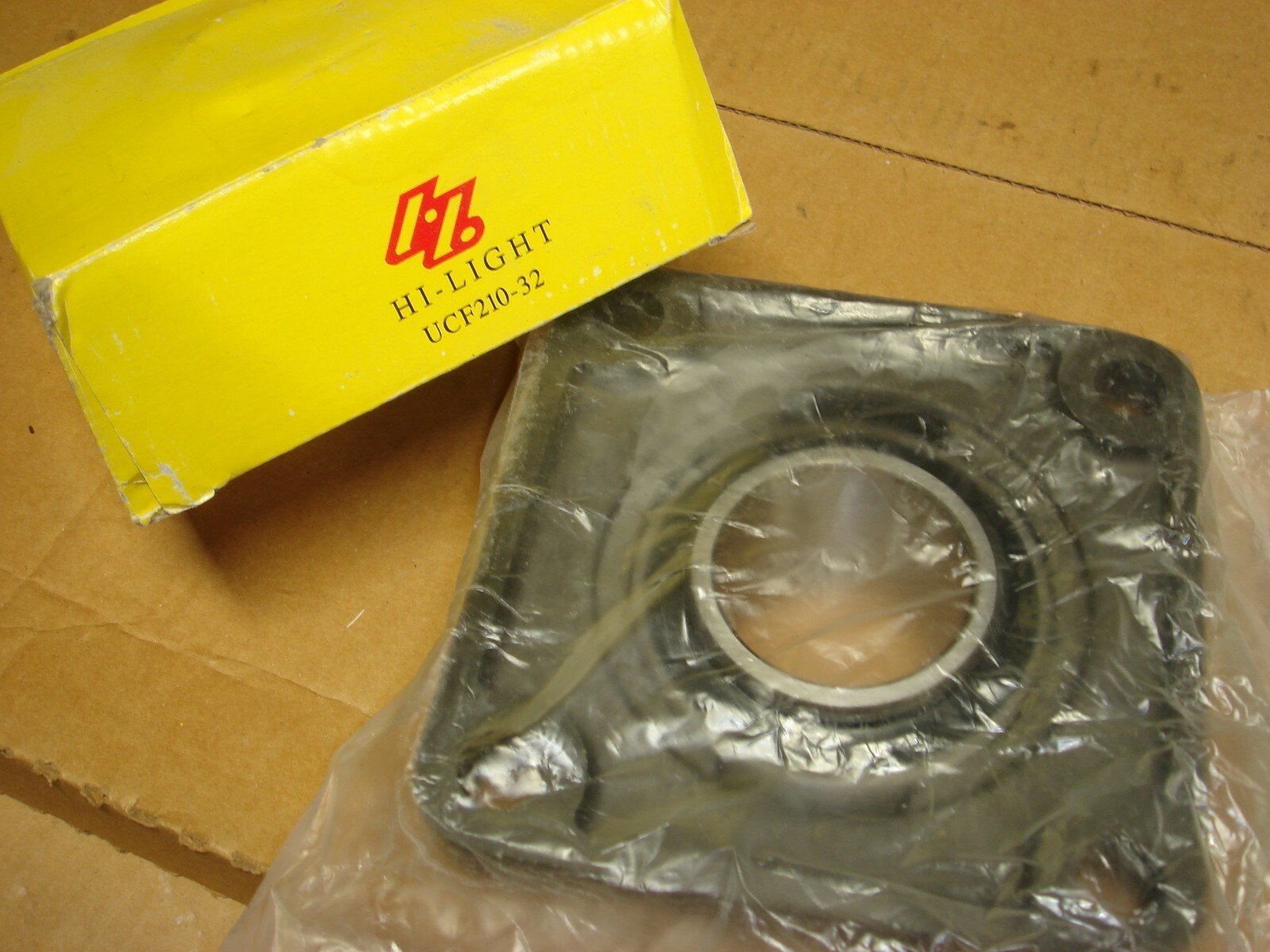 NOS Hi-Light 2" 4 Bolt Flange Bearing, UCF210-32 UCF210 | eBay