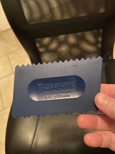 Tupperware Double Sided Cake Decorator Icing Frosting Trimmer #1558-7 ...