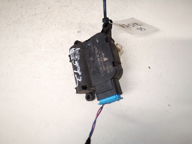 1k0907511c 0132801336 Bxe Heater Vent Flap Control Actuator Motor ...