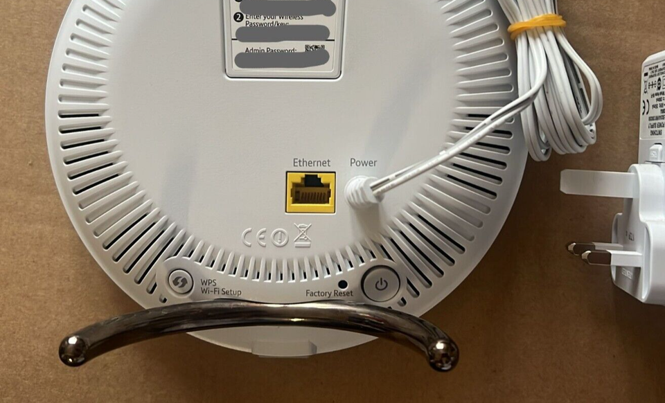 EE BT Wi-Fi Disc Complete Extender Wifi Booster Same Day Post | eBay UK