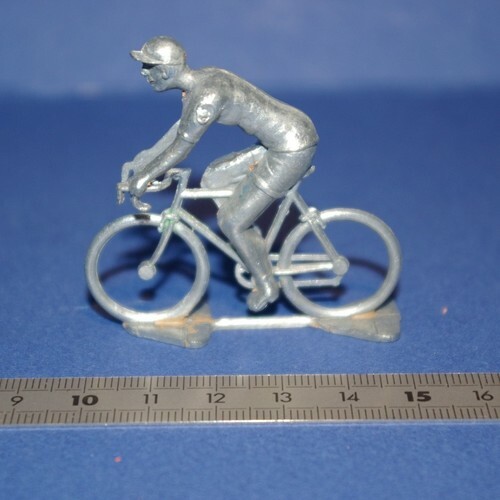 Cycliste miniature Roger en métal position Rétro Rouleur 1/35 - Cycling ...