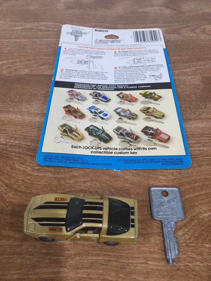 Vintage 1982 Kidco Lock-Ups Chevrolet Corvette GOLD With KEY And CARD ...