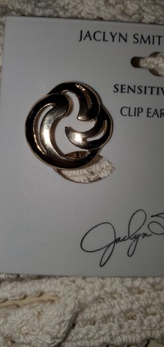 Vintage Jaclyn Smith Gold Tone Clip Earrings brand new Kmart | eBay