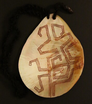 Pacific Islands & Oceania - Aboriginal Pearl Shell