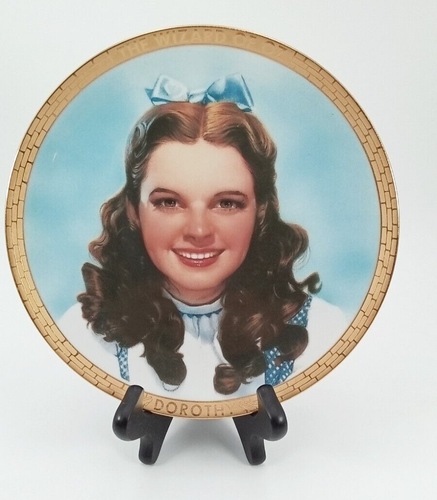 WIZARD OF OZ COLLECTOR PLATE--DOROTHY | eBay
