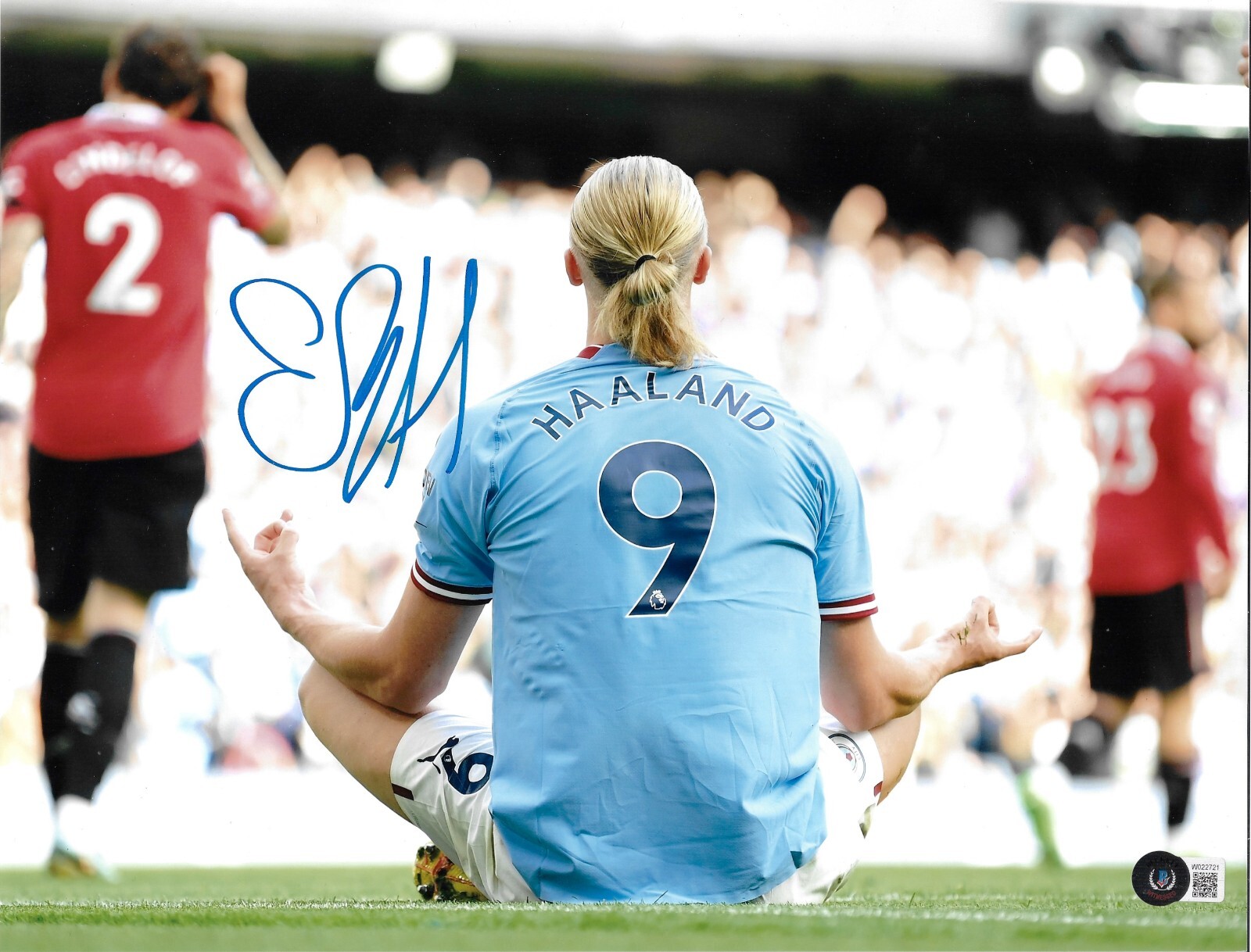 Manchester City Erling Haaland Signed 11x14 Photo Sitting BAS Beckett ...